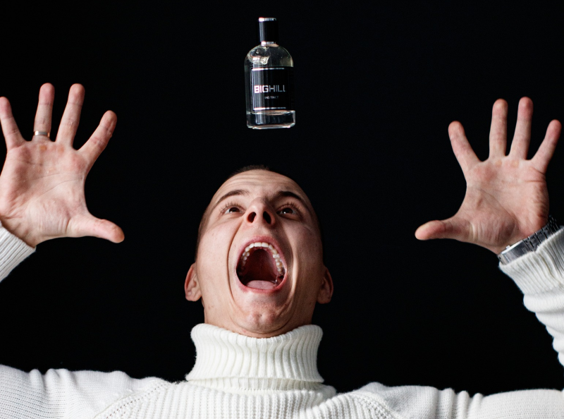 The Power of Scent: How Fragrances Influence Our Emotions | Perfumica